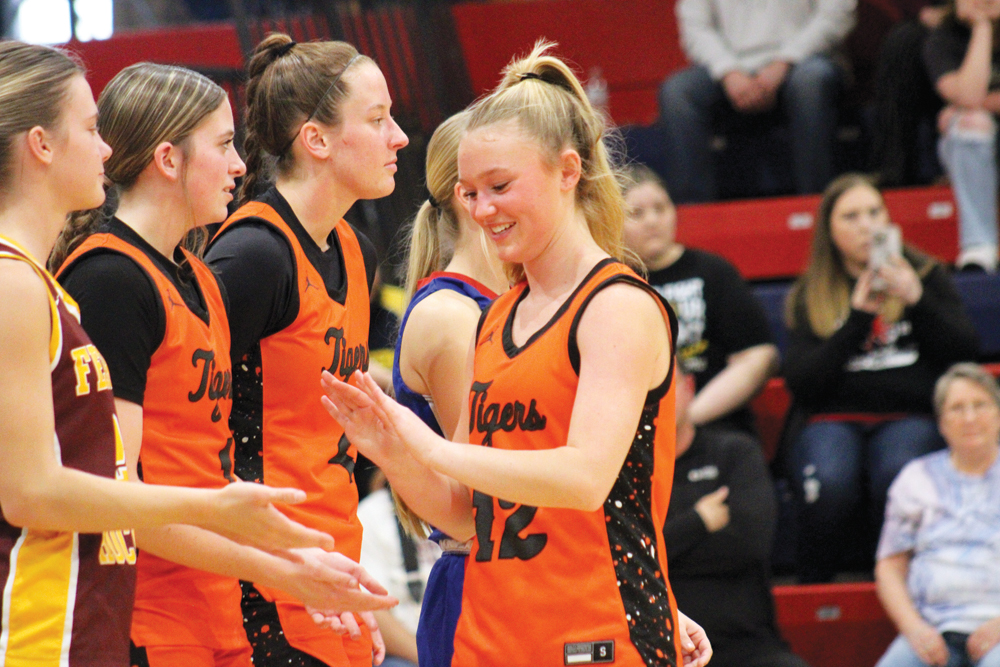 Belpre’s Haley Alloway helps lead Ohio girls past West Virginia, 84-73 ...